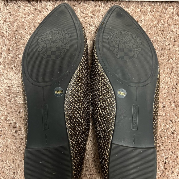 Vince Camuto Henchila Flat